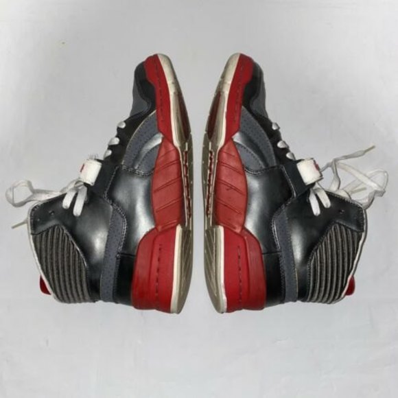 Reebok | Shoes | Reebok Commitment Mid Rare Retro D Silver White Red ...